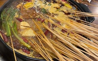 砂锅串串怎么做_砂锅串串底料配方