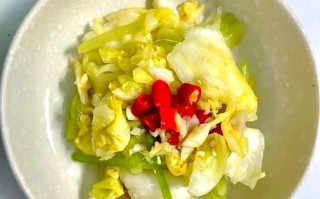 腌制洋白菜的家常做法_洋白菜怎么腌才脆爽