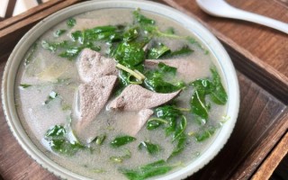 猪干汤怎么做好吃_猪干汤的做法步骤