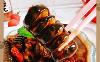 大蒜红烧鳝鱼怎么做_鳝鱼去腥技巧