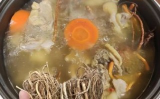 鸡煲五指毛桃还要放什么_五指毛桃煲鸡最佳配料