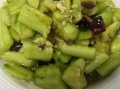 家常凉拌黄瓜怎么做_简单开胃小菜推荐
