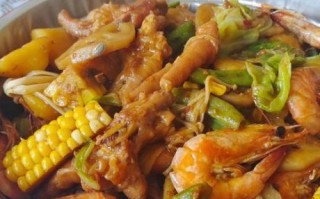 明虾鸡爪煲怎么做_鸡爪煲不入味怎么办