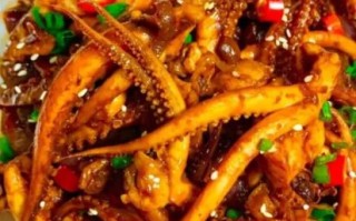 辣炒鱿鱼家常做法_怎么炒鱿鱼不腥