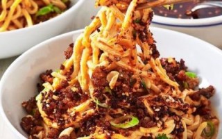 担担面名字的由来_担担面为什么叫担担面