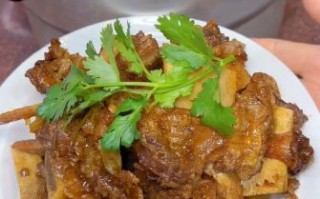 焗牛排骨怎么做_焗牛排骨要烤多久