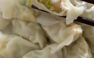 西葫芦鸡蛋馅怎么调_西葫芦鸡蛋馅要不要焯水