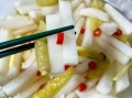 酸辣萝卜怎么泡又脆又好吃_酸辣萝卜的脆爽秘诀