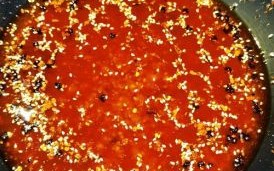 油辣椒怎么做才香_自制油辣椒保存多久