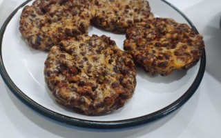 肚包鸡有什么营养价值_肚包鸡适合什么人吃