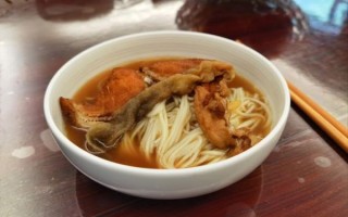 湖北干鱼面怎么做_干鱼面正宗做法