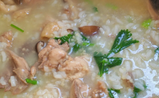 香菇鸡肉粥养胃吗_香菇鸡肉粥的功效与作用
