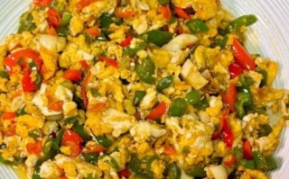 鸡蛋炒什么好吃又简单_鸡蛋炒什么菜最下饭