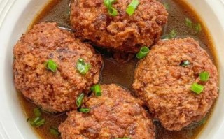 正宗扬州红烧狮子头怎么做_红烧狮子头用什么肉最好