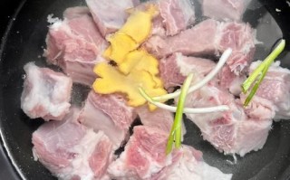 排骨焯水多长时间_焯水后还要洗吗