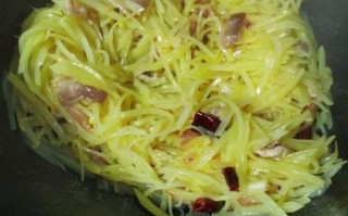 炒洋芋丝怎么炒好吃_洋芋丝怎么炒才脆