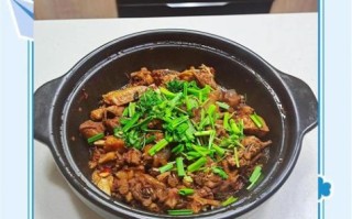 砂锅鸡煲怎么做_砂锅鸡煲需要焯水吗