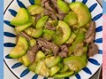 西葫芦炒肉片怎么做_西葫芦炒肉片的家常做法