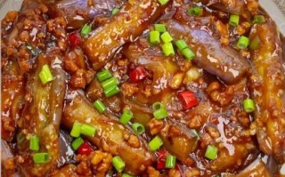 茄子炒肉片怎么做_茄子炒肉片先炒茄子还是先炒肉