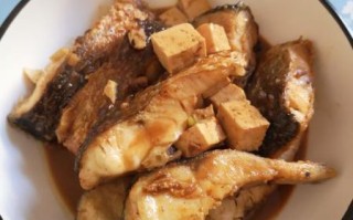 草鱼炖豆腐怎么做好吃_草鱼炖豆腐的家常做法