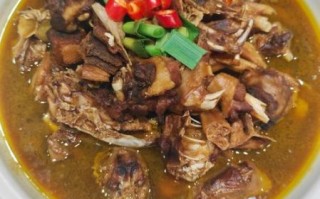 鹅肉和什么一起炖最有营养_鹅肉炖什么最补身体