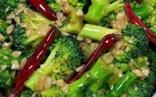 西兰花怎么做好吃_西兰花焯水几分钟