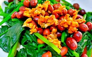 菠菜凉拌怎么做不涩_菠菜焯水几分钟最佳