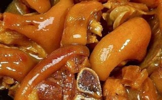 猪蹄整个炖的做法_猪蹄怎么炖才软糯不腥