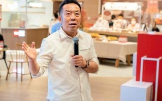 西贝莜面村老板是谁_西贝贾国龙创业经历