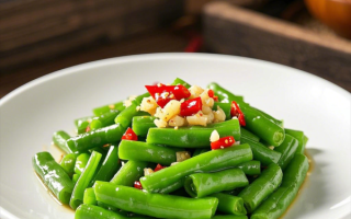 炒豇豆怎么炒才翠绿_炒豇豆图片步骤详解