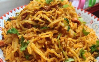 洋芋擦擦的热量是多少_减肥能吃吗