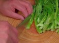清蒸广东菜心怎么做_清蒸菜心焯水还是不焯水