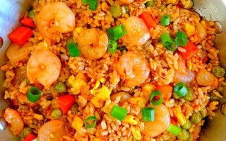 虾仁炒饭怎么做_虾仁炒饭用什么米