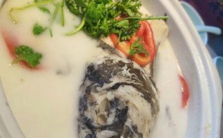鱼头汤怎么煲才奶白_鱼头汤去腥技巧
