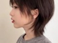鲻鱼头发型女生短发款_适合什么脸型