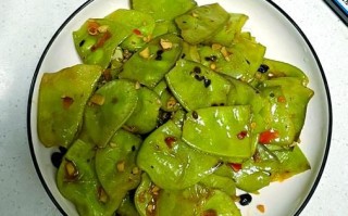 清炒扁豆怎么做好吃_清炒扁豆要不要焯水