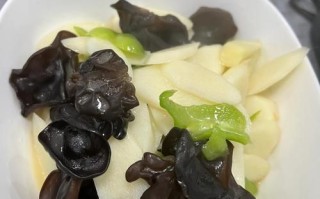 清炒木耳山药怎么做_清炒木耳山药用焯水吗