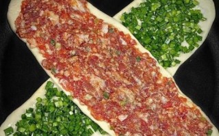 韭菜肉馅饼怎么和面_韭菜肉馅饼的家常做法