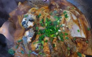 铁锅炖鱼用什么鱼最好吃_铁锅炖鱼选鱼技巧