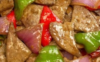 猪肝最佳搭配是什么菜_猪肝炒什么好吃又营养