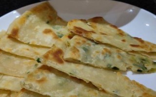家常葱花饼怎么做_葱花饼怎么和面才软