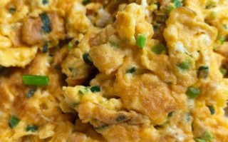 鸡蛋怎么炒得松软_鸡蛋滑嫩的小窍门