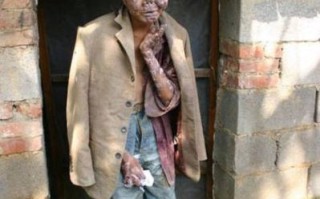 莲蓬乳图片空手指_是什么心理现象