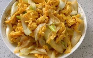 大葱炒鸡蛋怎么做才好吃_大葱炒鸡蛋视频教程