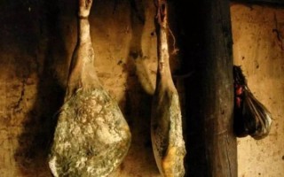 火腿怎么制作_火腿腌制方法全过程