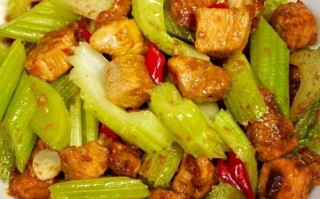 鸡胸和什么菜能炒到一起_鸡胸肉炒什么菜好吃