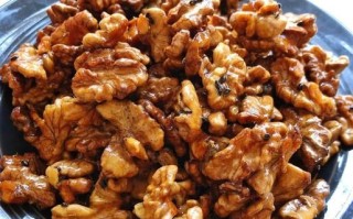 琥珀桃仁怎么做才脆_琥珀桃仁不返潮技巧