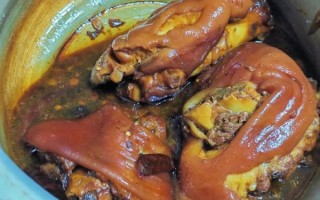 酱猪蹄怎么做_酱猪蹄热量高吗