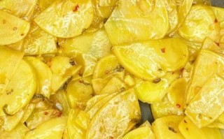 烀土豆咸菜怎么做_烀土豆咸菜的家常做法