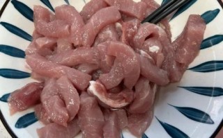 菠萝糖醋里脊怎么做_菠萝糖醋里脊家常做法